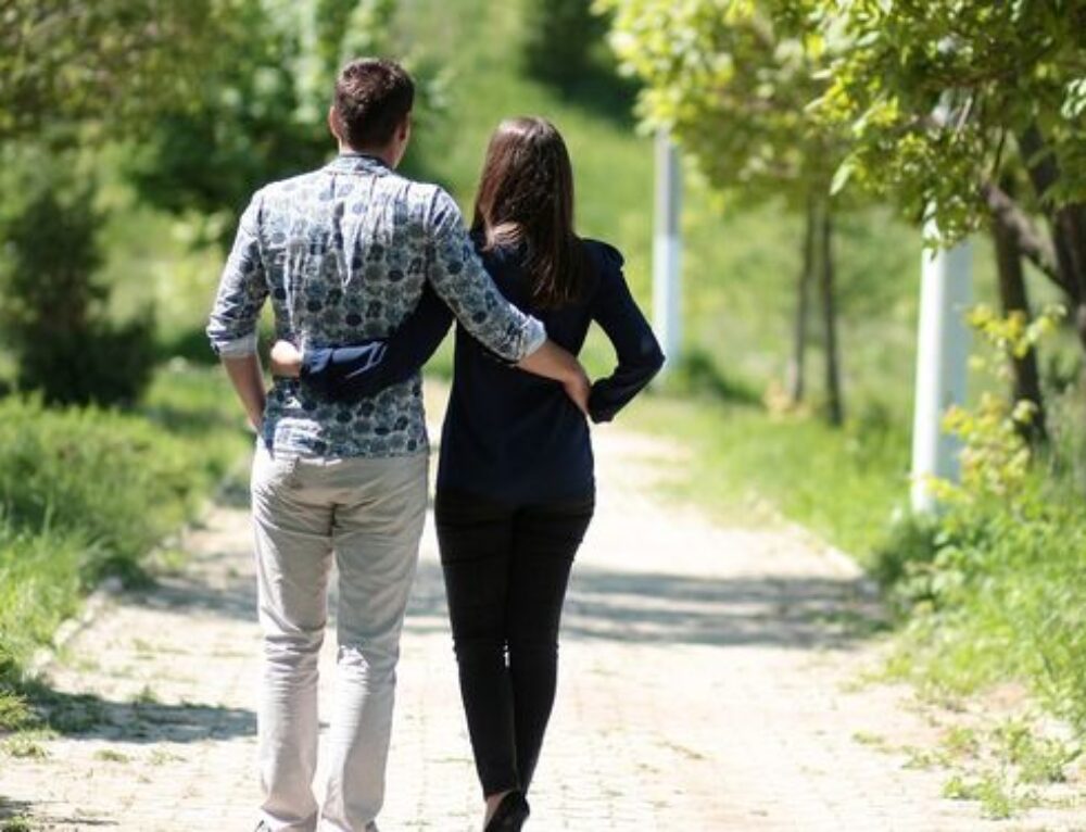 ¿Por qué tiene líquido mi rodilla? - Clínica Traumatológica Doctor ...